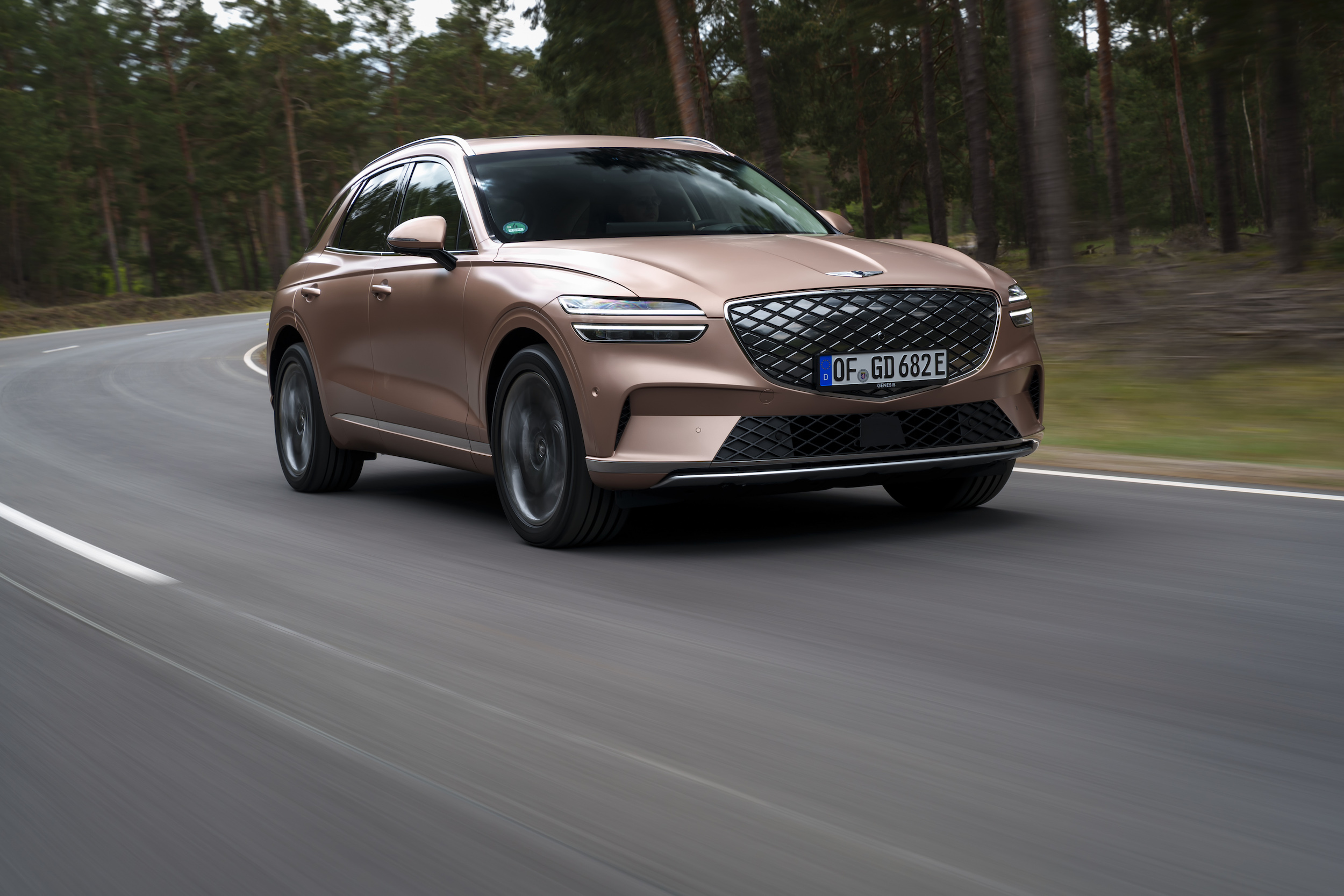Genesis eGV70 – Der Power-SUV mit Suchtpotential - Proudmag.com